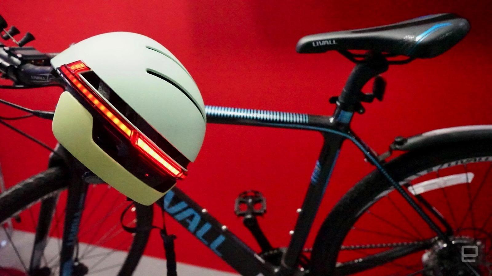 IFA 2017. Livell показала велошлем в стиле Робокопа