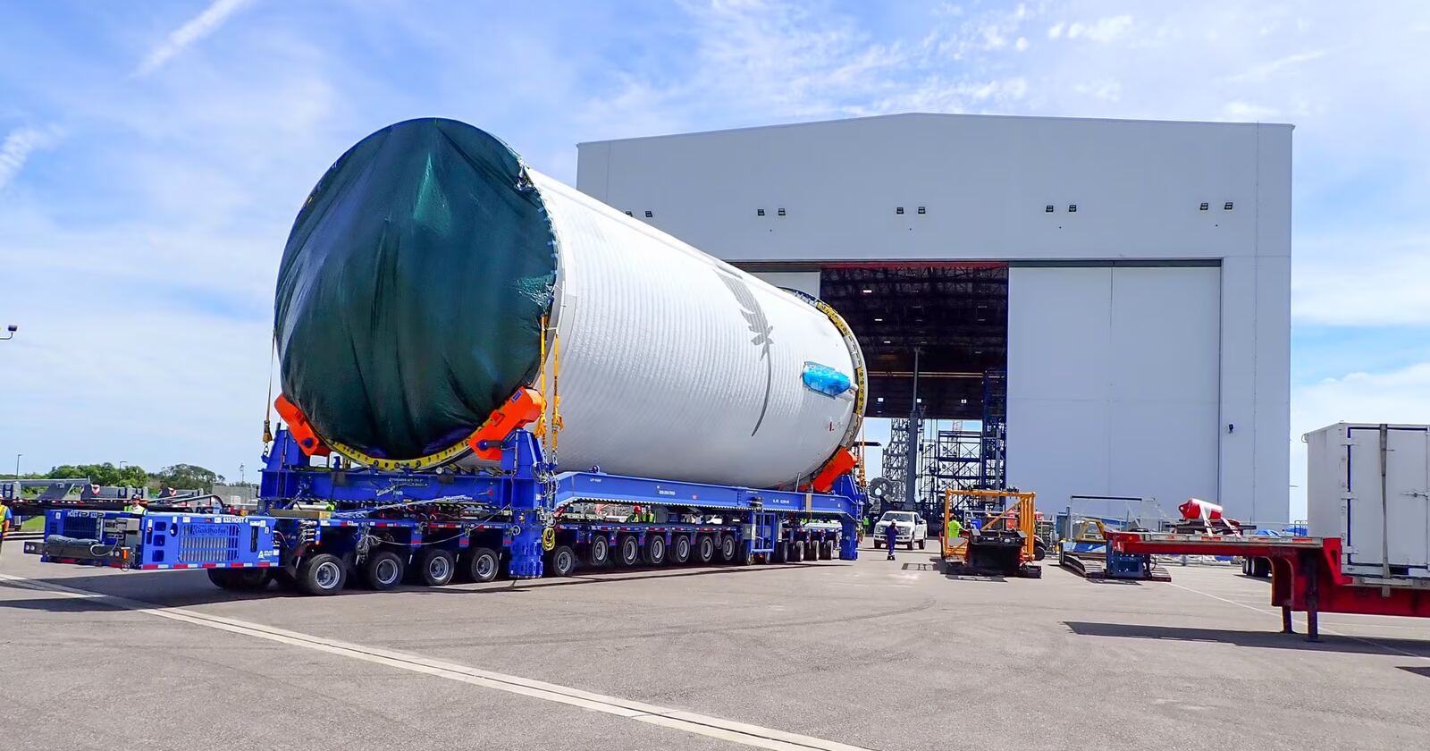 Blue Origin начала восстановление LC-36 после взрыва